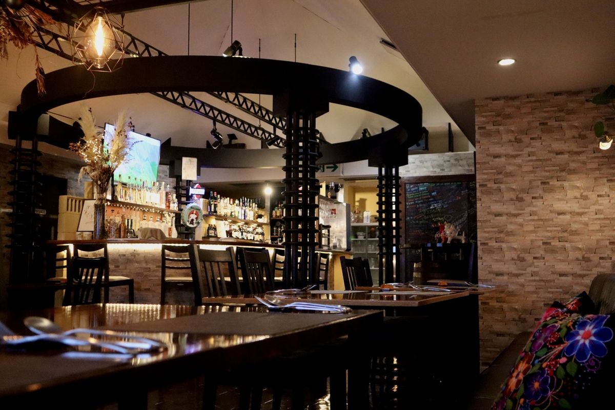 Peruvian cuisine De la koncha - Restaurant Guide - TableCheck