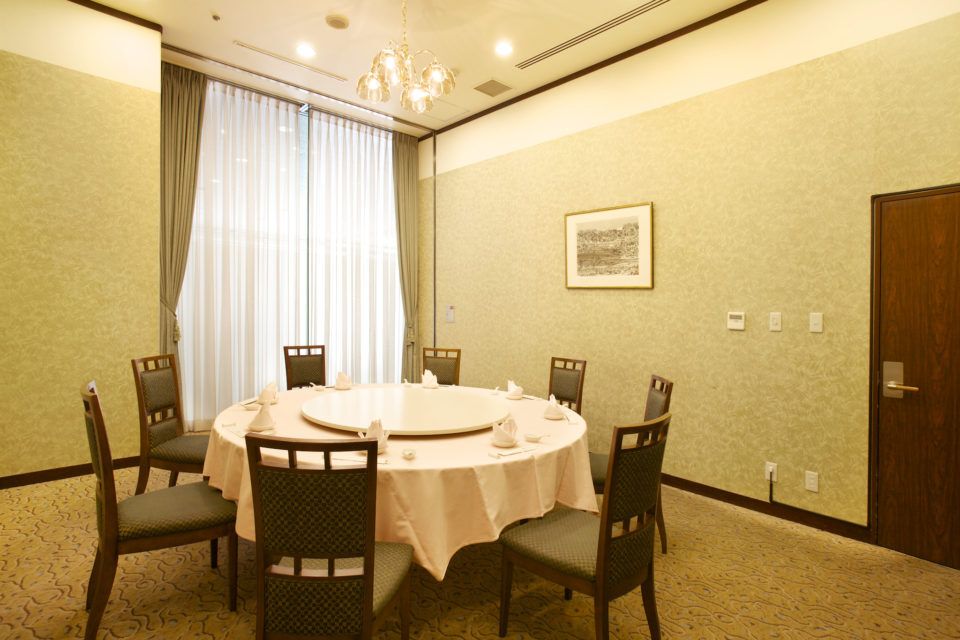 Chinese Restaurant "Reika"-HOTEL AGORA OSAKA MORIGUCHI - Restaurant Guide - TableCheck