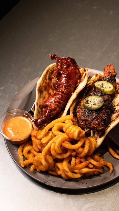 BLUE ENTRANCE KITCHEN - Restaurant Guide - TableCheck