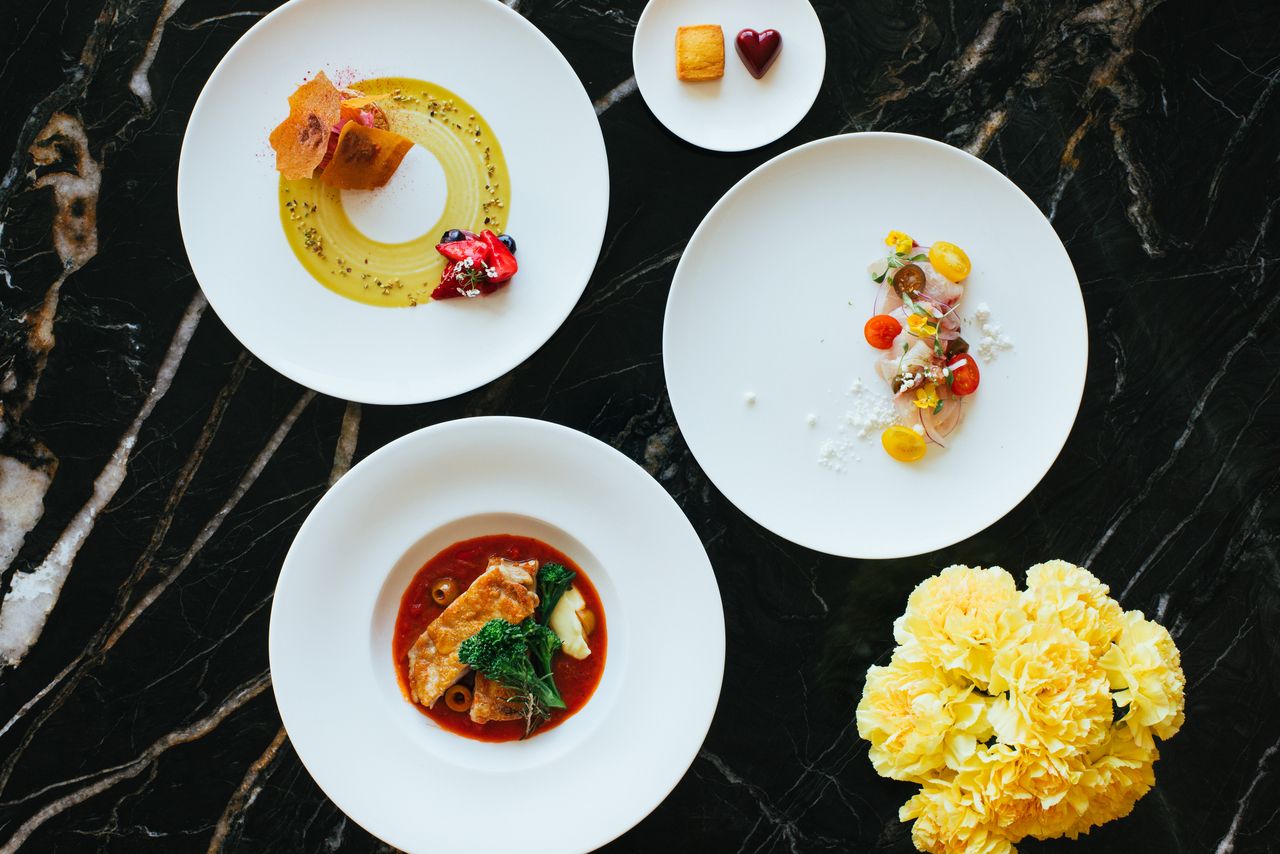The Blue Room - The Tokyo EDITION, Toranomon - Restaurant Guide ...